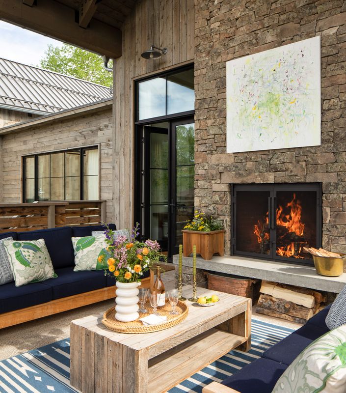 A Renovated Rancher Residence, Jackson: Architecture by Northworks