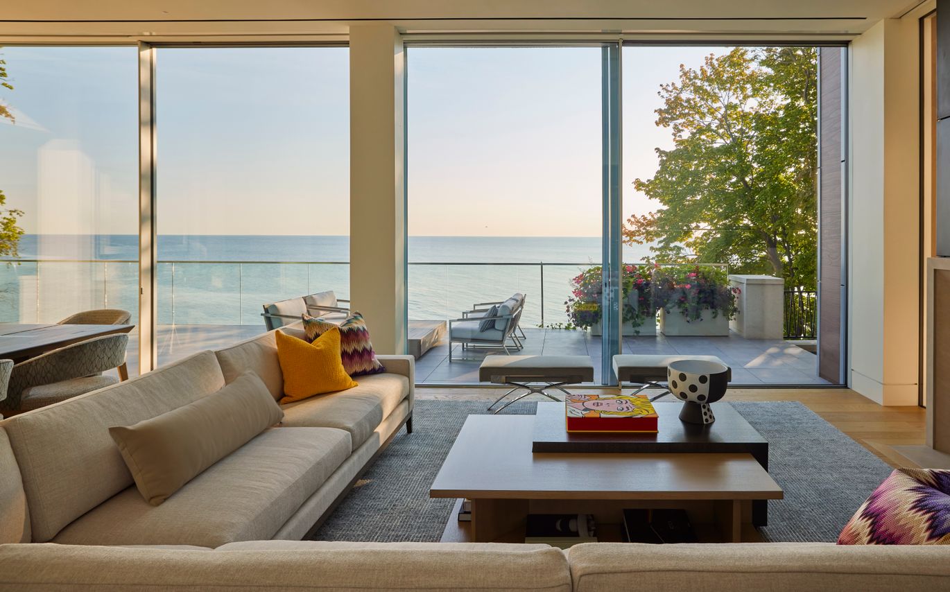 Bluff Residence, Illinois: A Residential Project by Northworks